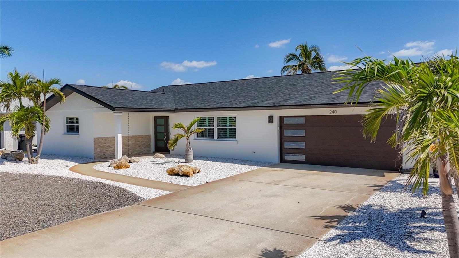 240 N Julia Circle, St Pete Beach, FL 33706 | MLS # U8240811